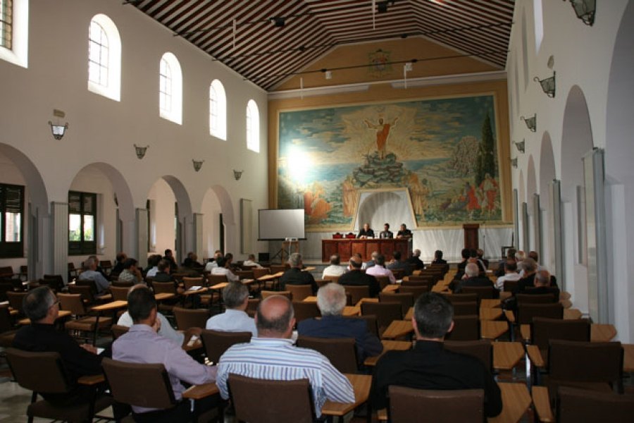 Bodas De Oro Y Plata De Los Sacerdotes De La Archidiócesis De Granada